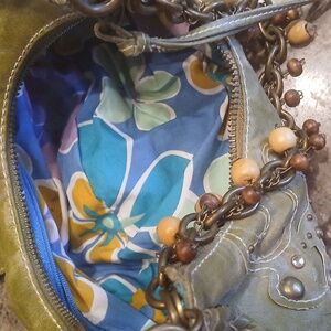 Guess | Bags | Guess Small Pursesatchel | Poshmark